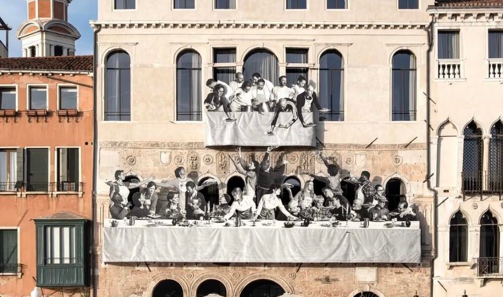 Jr Trasforma Palazzo Ca Da Mosto In Un Banchetto Collettivo Sul Canal